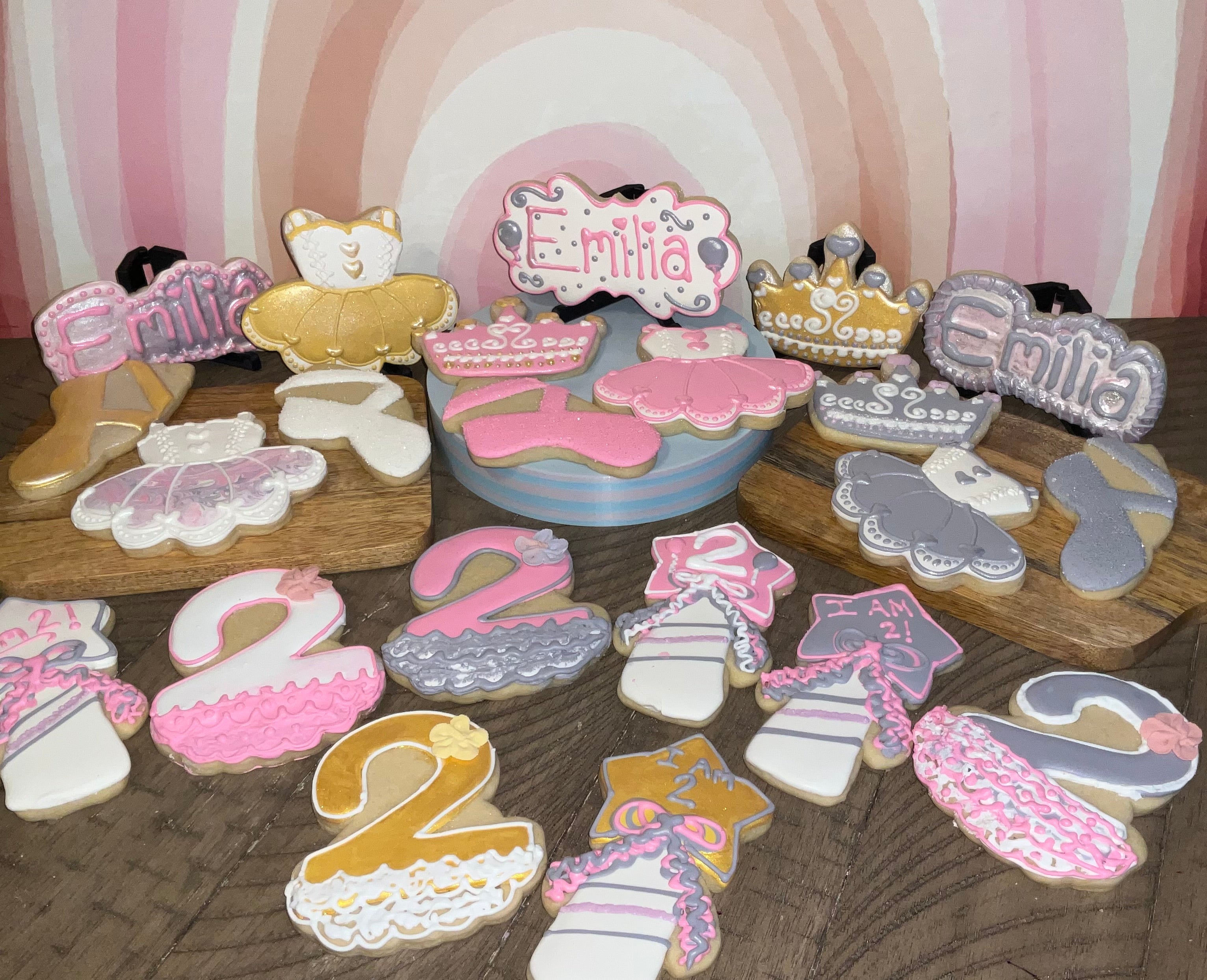 Ballet Collection-6 Pack Decorated Cookie Collection – The Tatted Baker